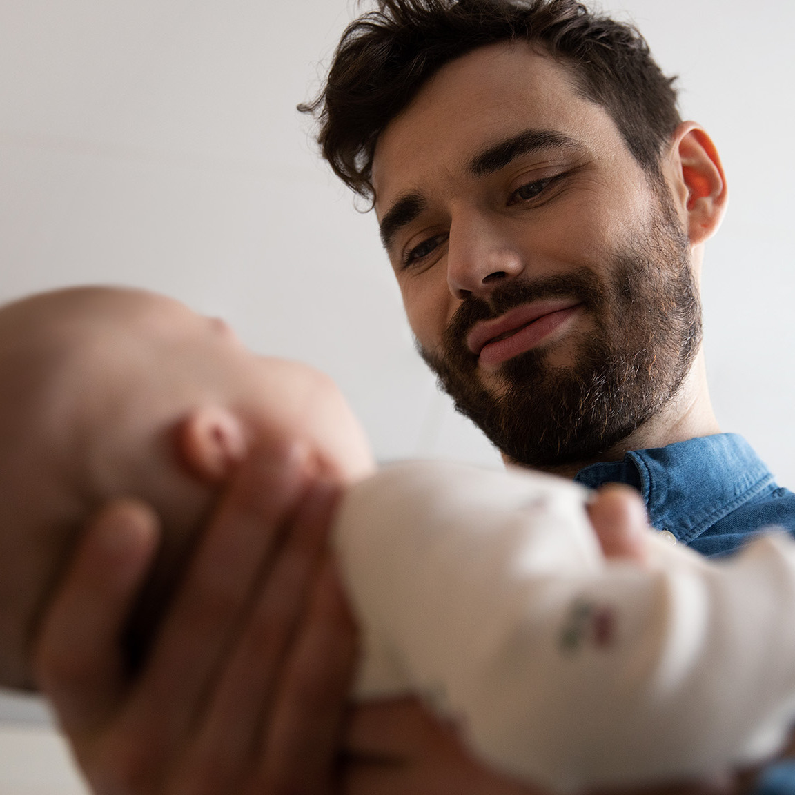 Siemennesteen pakastus hedelmällisyyden säilyttämiseksi tai tulevaa ...